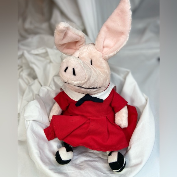 Gund | Toys | Gund Olivia The Pink Plush Pig Soft Cuddly Stuffed Animal ...